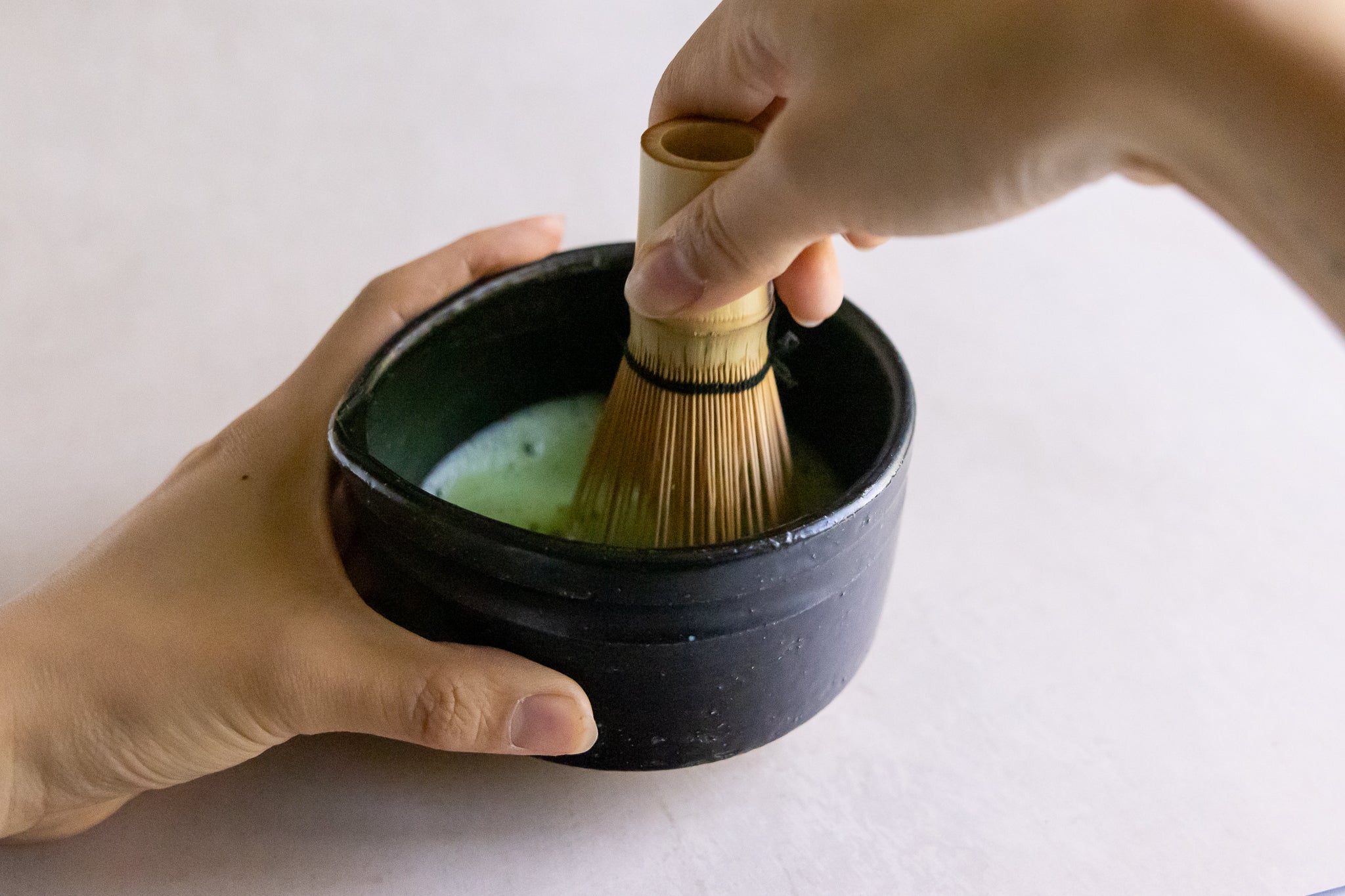 Matcha Guide: How to whisk a bowl of matcha (usucha) – WADO Lab
